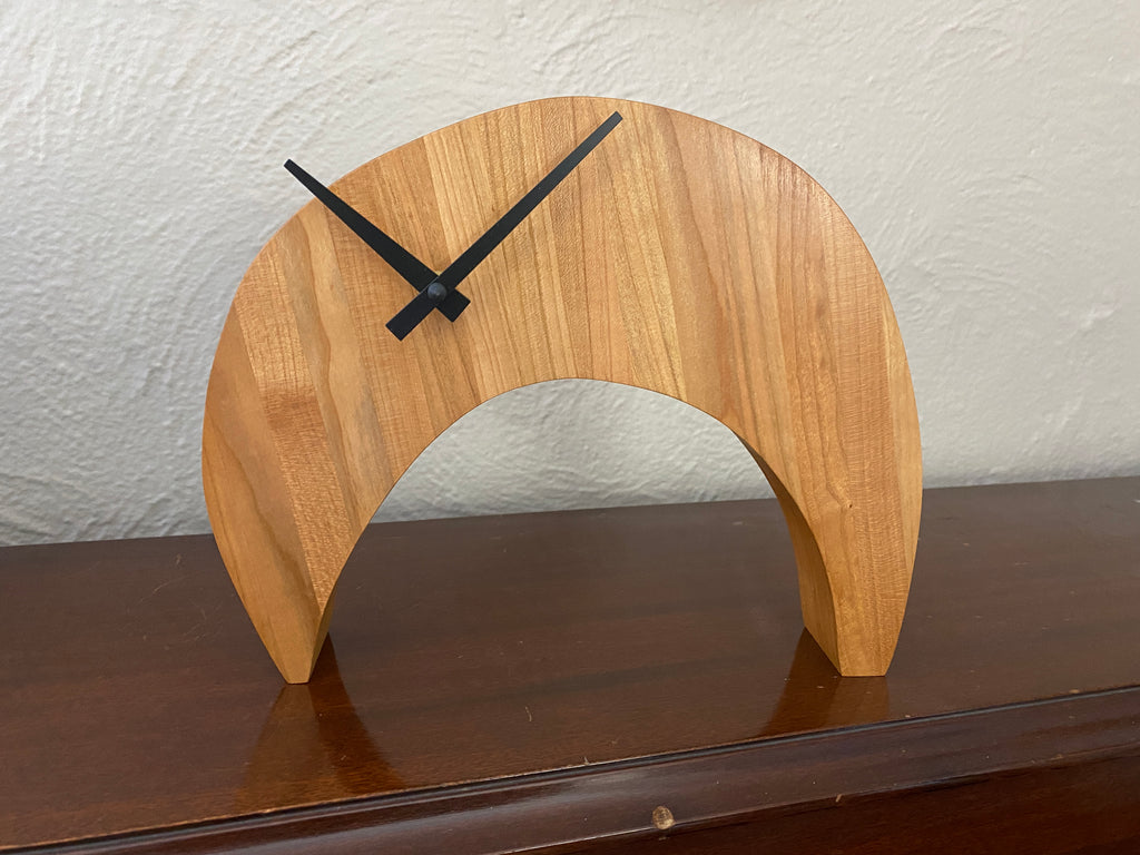 Mantel clock I – Studio of Steve Uren